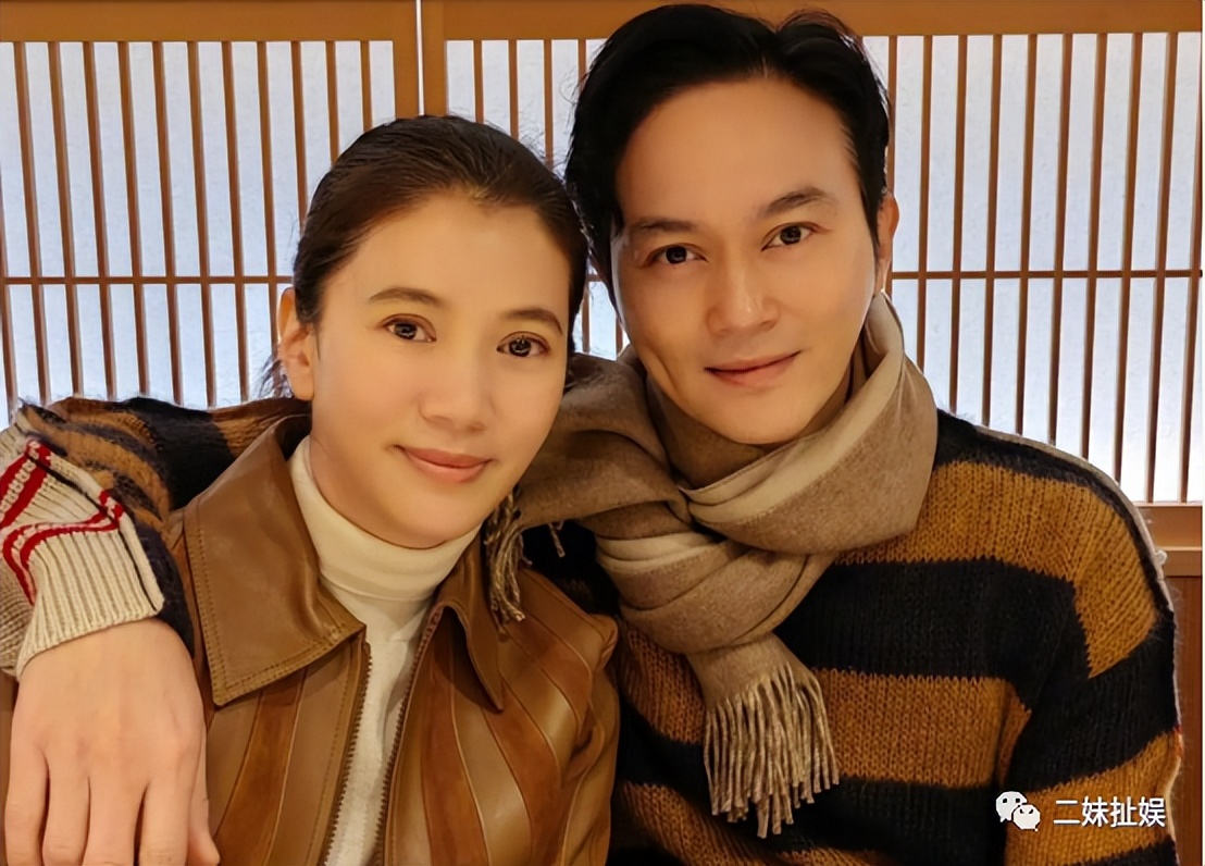 To be a junior, to win love with a horizontal knife?Yuan Yongyi was ...