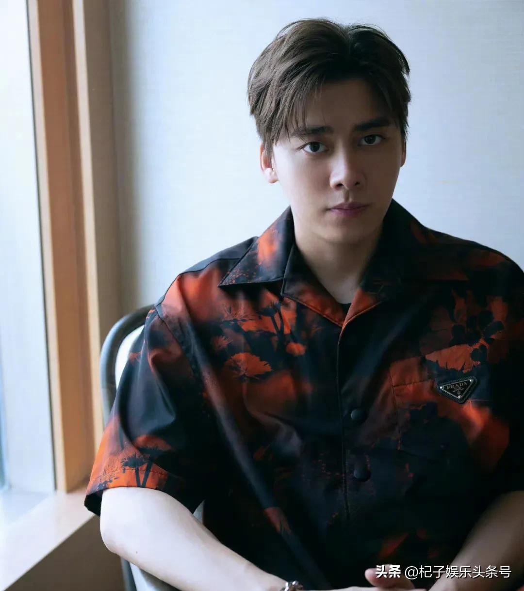 After sorting out the timeline of the Li Yifeng incident, I found out ...