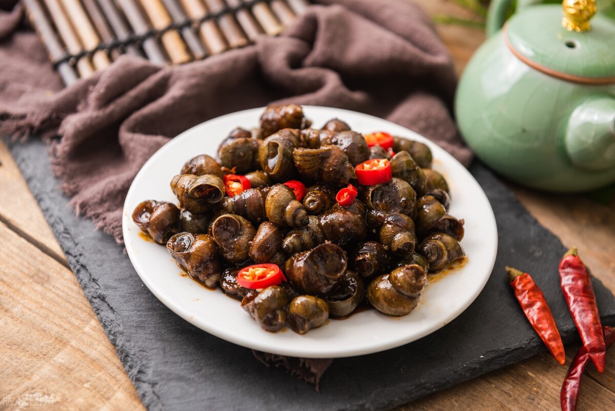 Hunan cuisine boiled flower snails in spicy wine, taste traditional ...