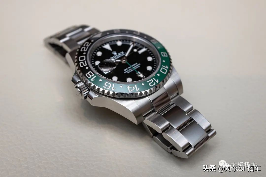 Hands-on left-handed Rolex: Left-handed GMT done right - iNEWS