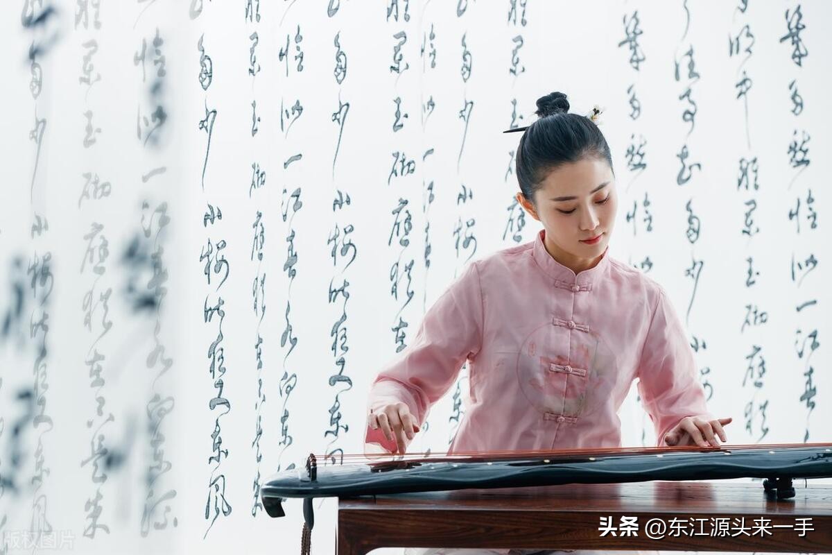 Although Guqin and Guzheng are both traditional Chinese plucked string ...