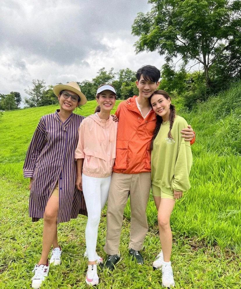 Thai star Jenny cameo in "Superstar 2007" ~ and Ken, the ancient cp ...