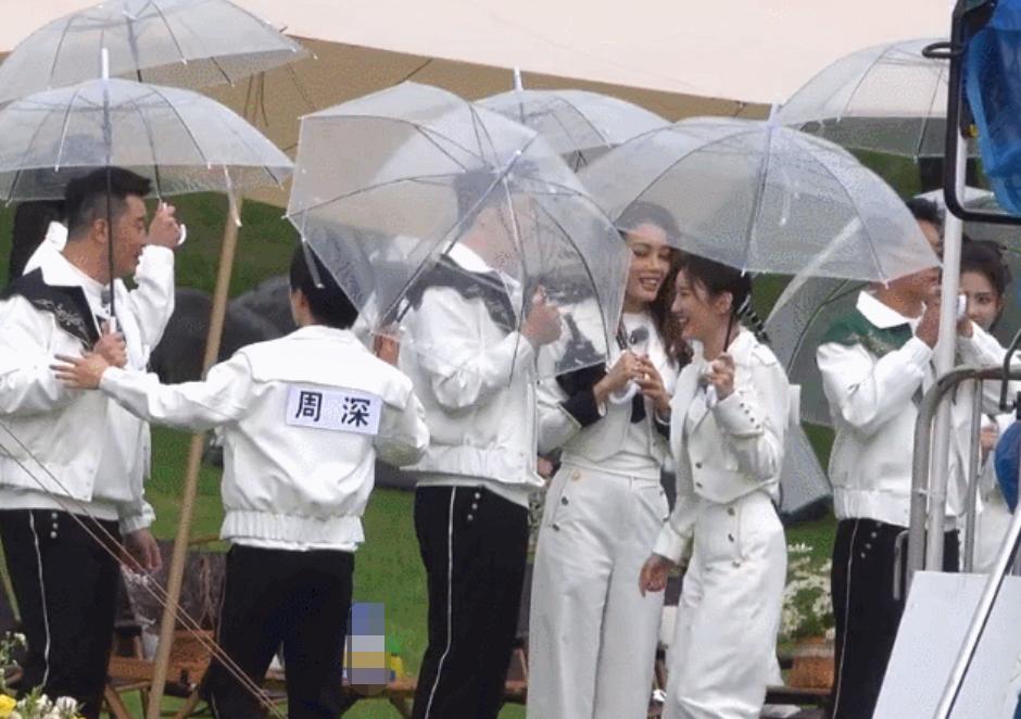 "Running Man 10" appeared in Huzhou to record the program, in addition ...