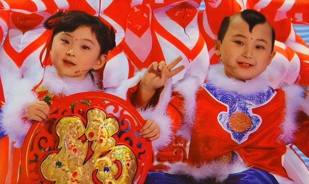 Deng Minghe, who died at the age of 8 in the Spring Festival Gala at ...