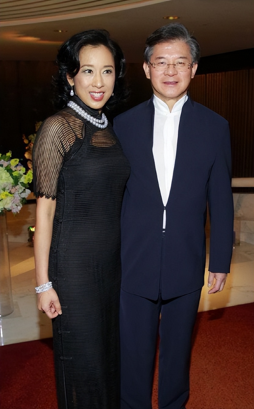 Guo Jingjing's mother and mother-in-law are rarely in the same frame ...