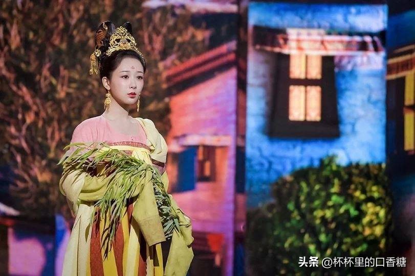The actress's extravagant style!Yang Miqing pretends not to lose "Ruyi ...