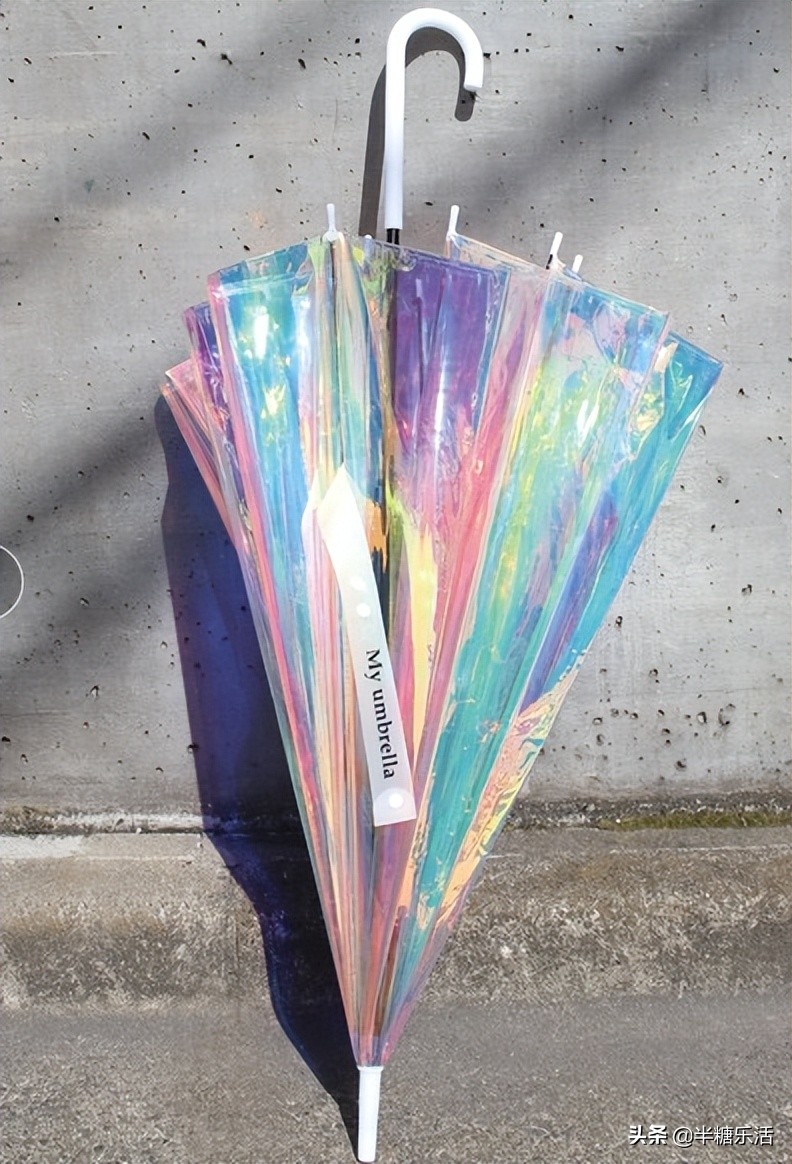 Transparent umbrella, safe and stylish, a must-have for summer rainy ...