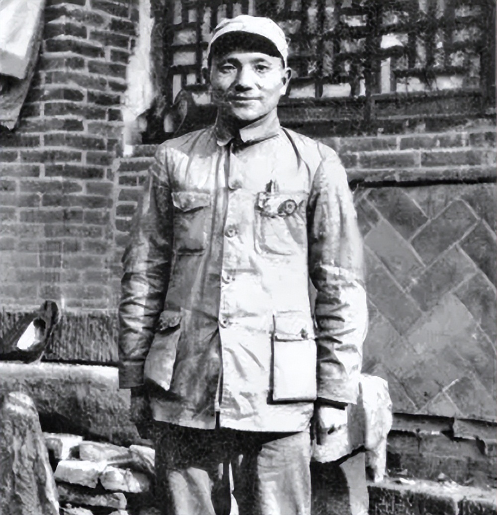 Zhang Yunyi was asked to explain historical issues. After Zhang Yunyi ...