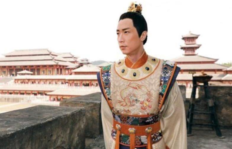 He is a talented and bold emperor. In his later years, he was ...