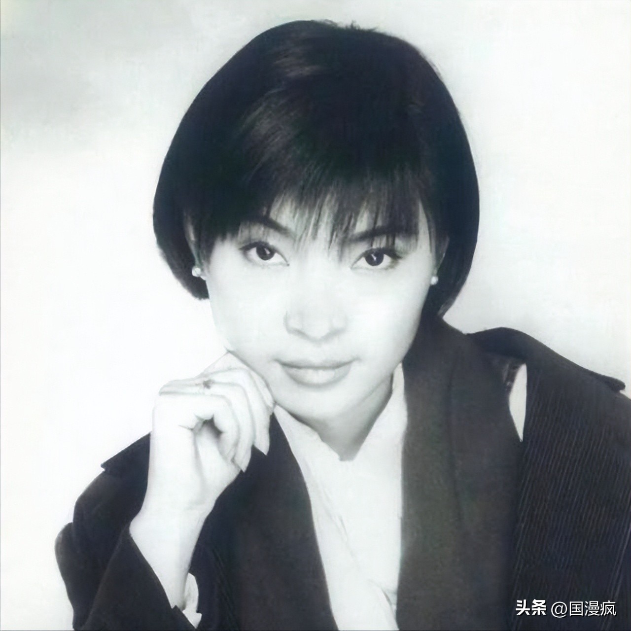 Famous singer Chen Hong: 1.2 billion assets were transferred from her ...