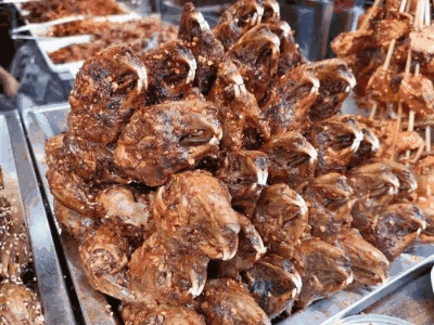 Spicy rabbit head should have been eaten by Sichuanese - iNEWS