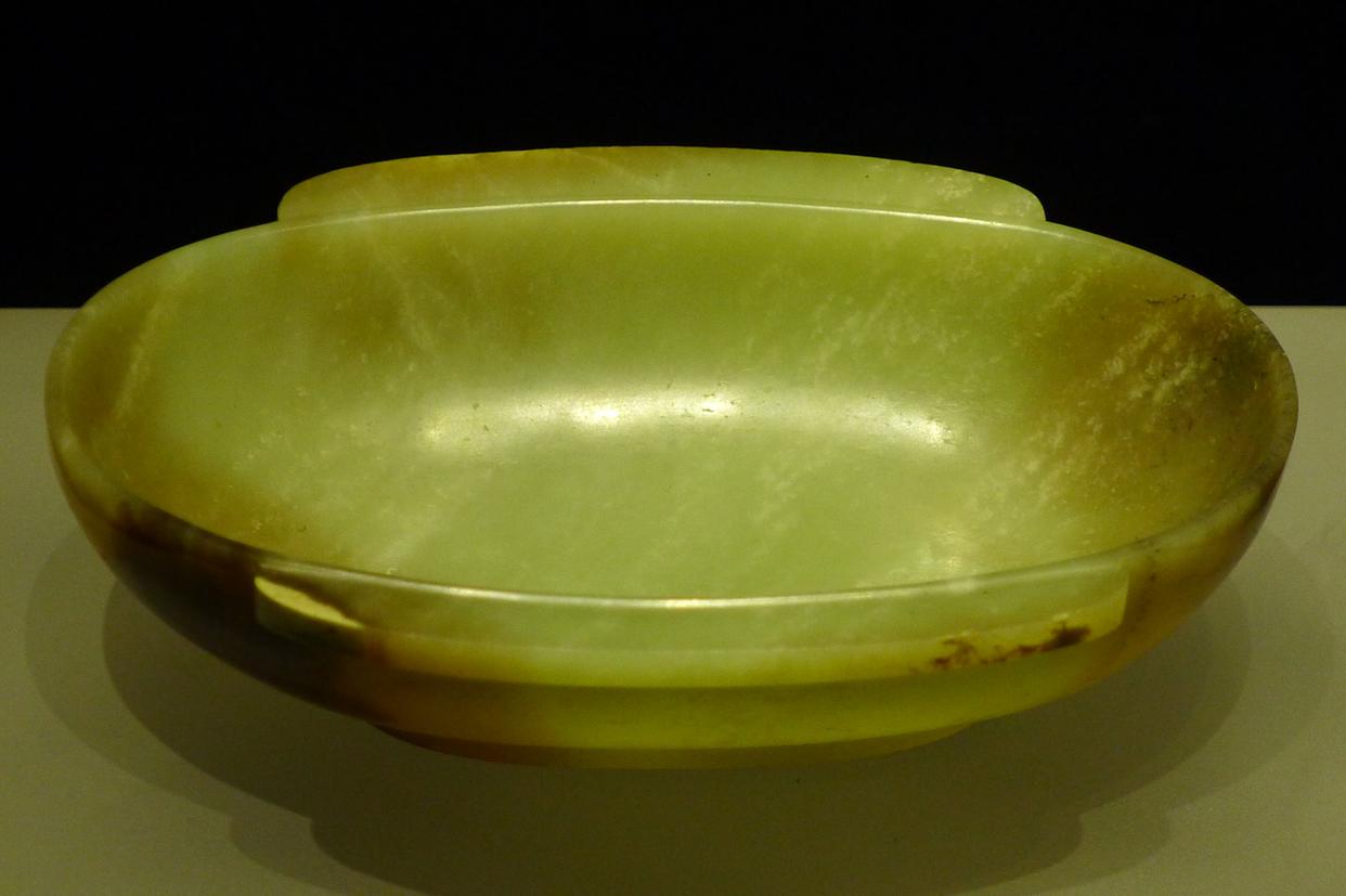 The application of "film, light and trace" in the identification of ...