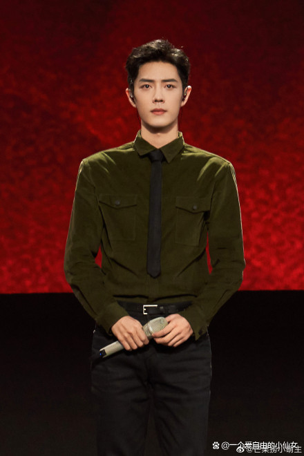 #Old photo of Xiao Zhan Su Yiming His Highness Wolf# Dream linked - iNEWS