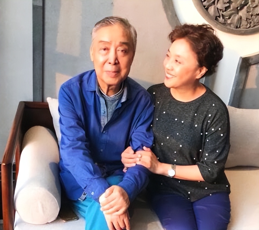 "Master of Crosstalk" Shi Shengjie, died of cancer after 14 months of ...