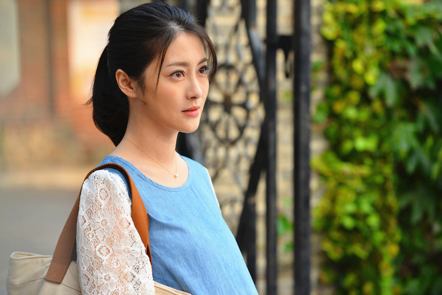 Actor Zhu Rui, with fair skin, beautiful body and good figure, was ...