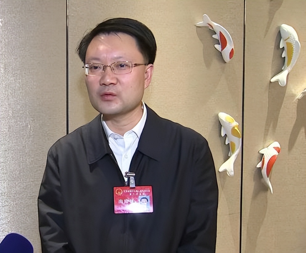 Dai Lu graduated from university at the age of 19, her appearance ...