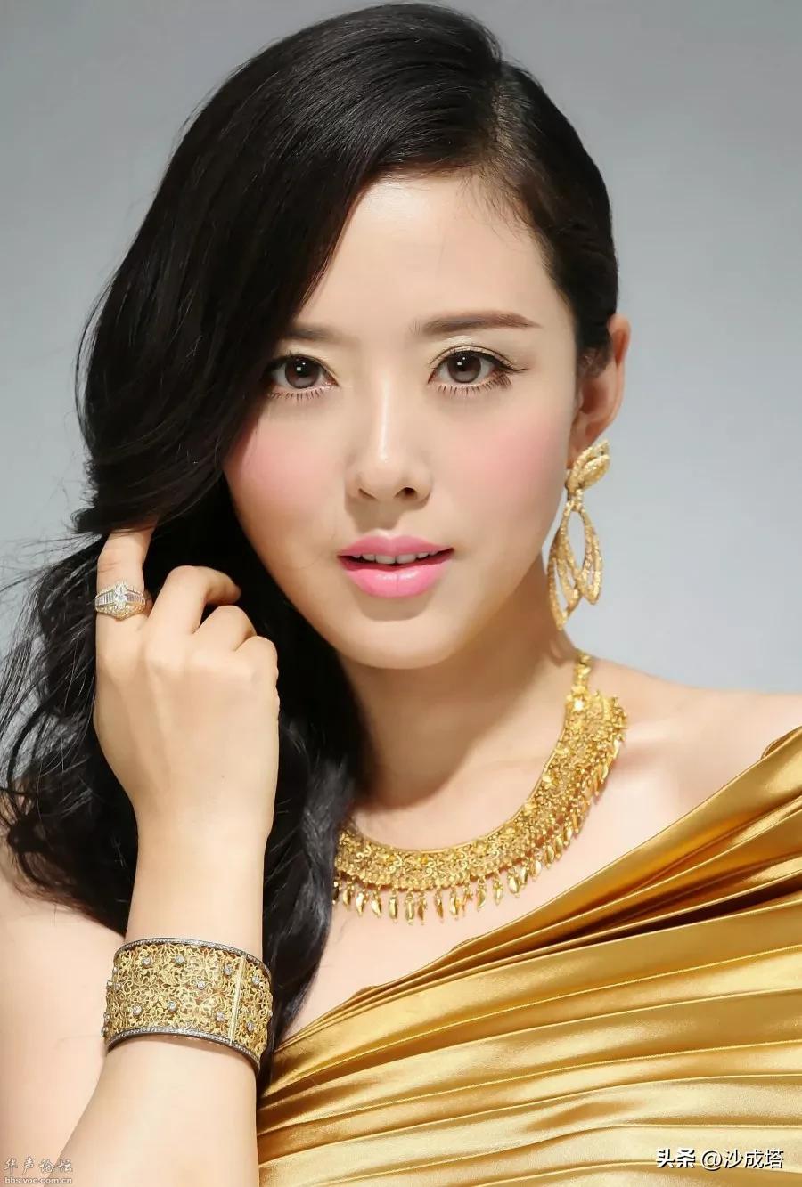 The beautiful Yan Danchen - iNEWS
