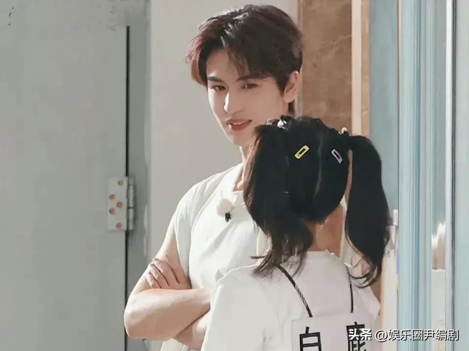 Bailu Zhang Linghe is in the same frame for the first time after the rumors of breaking up ...