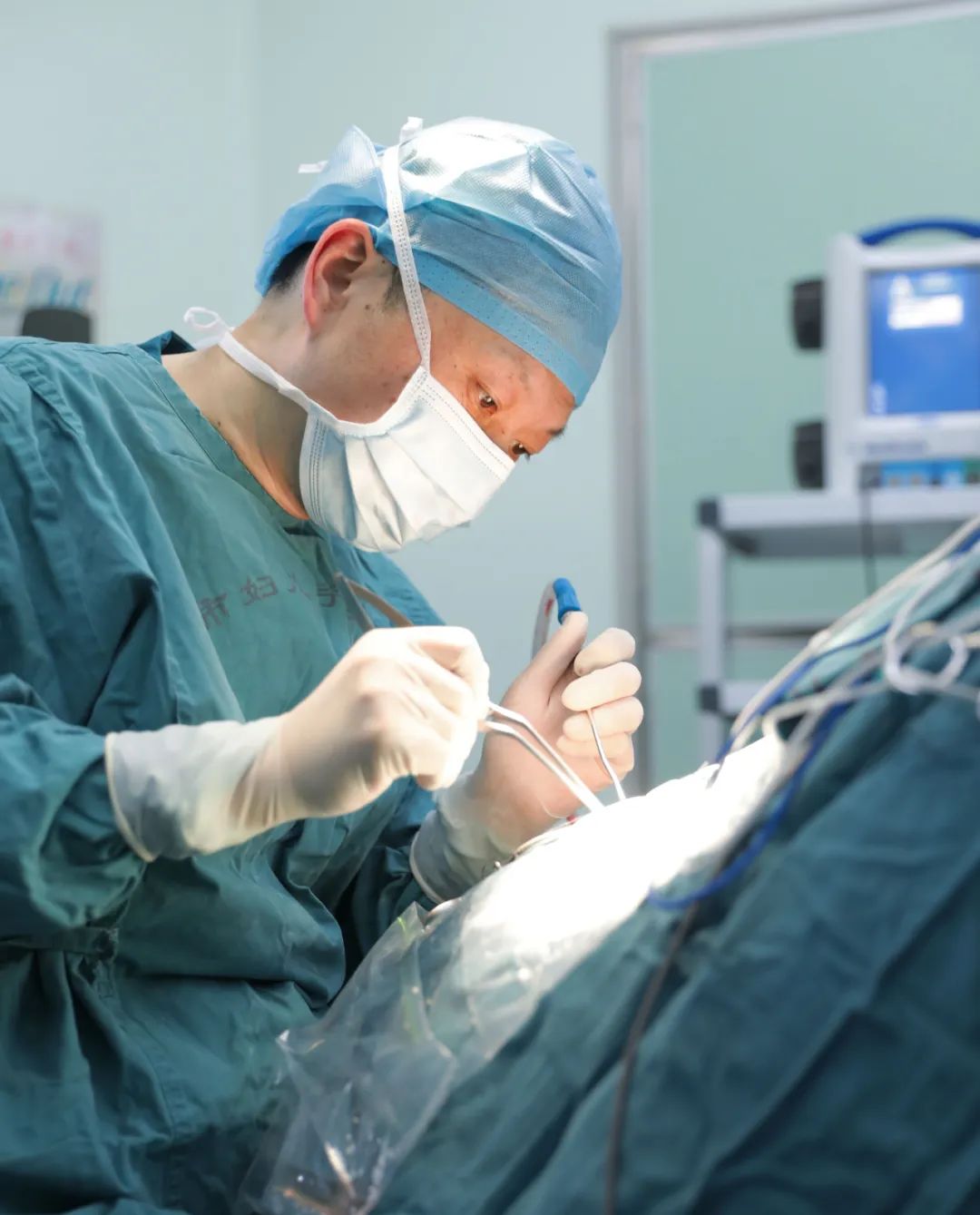 Du Hao: His mobile phone number is disclosed to the parents of the ...