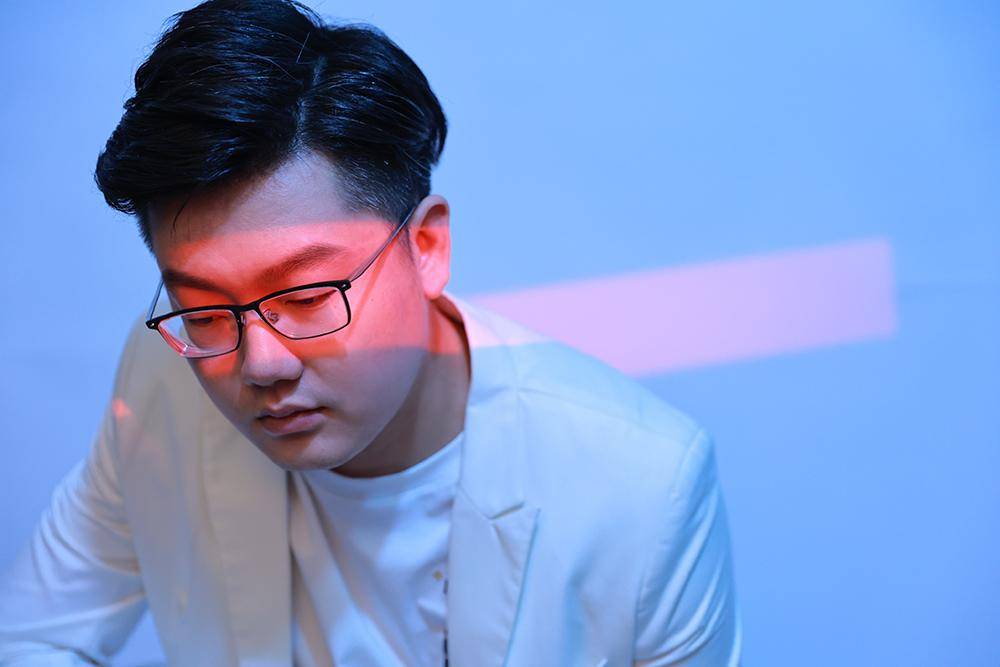 Singer-songwriter Fairy's new single "Embrace Tomorrow" is online ...