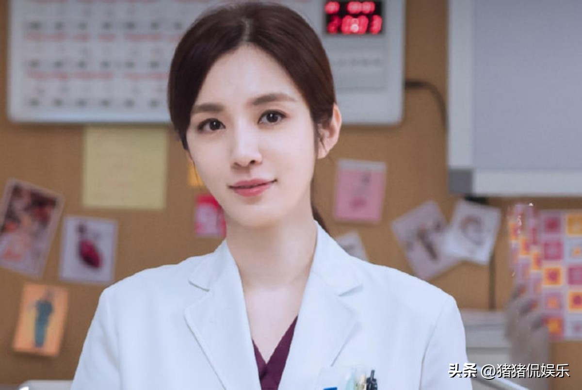 Zhang Jiayi is coming with a new drama, the heroine selection is ...