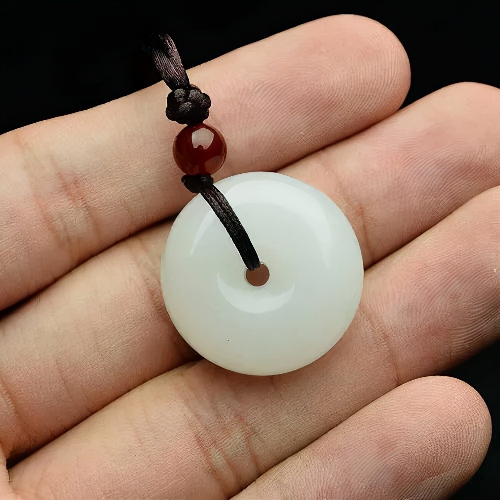 The "omnipotent poison" in the jade world - iNEWS