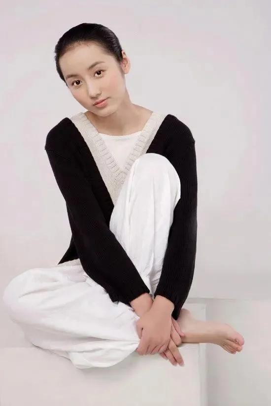 Lu Yi, 18 beautiful photos - iNEWS