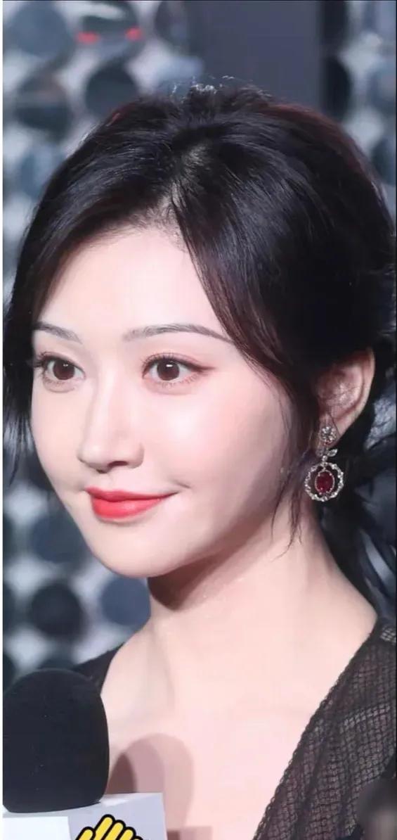 Li Yitong, Zhang Jiani, Jing Tian - iMedia