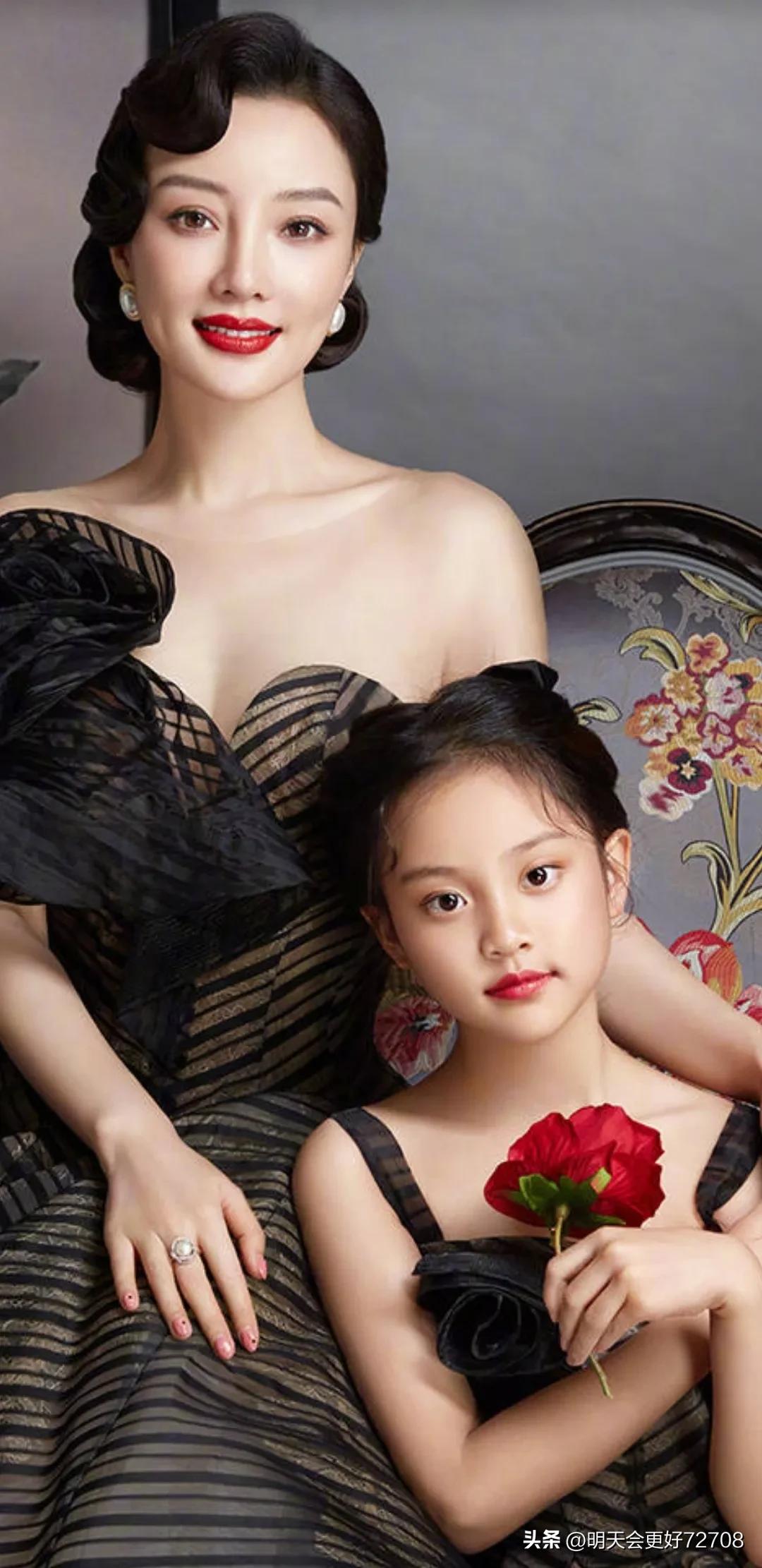 Li Xiaolu and her beautiful baby - iMedia
