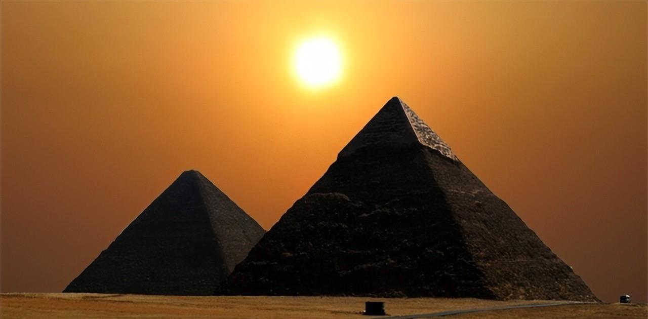 Impossible miracle: New study of the Great Pyramids claims human ...