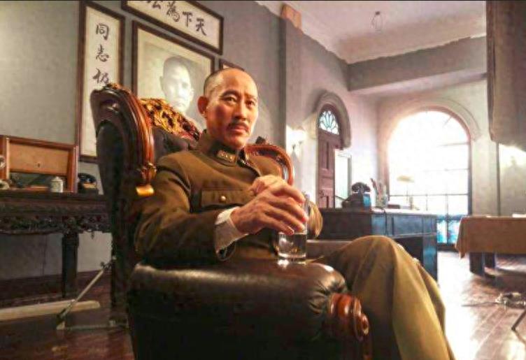 So similar. Among the 8 best Chinese actors who played Chiang Kai-shek ...