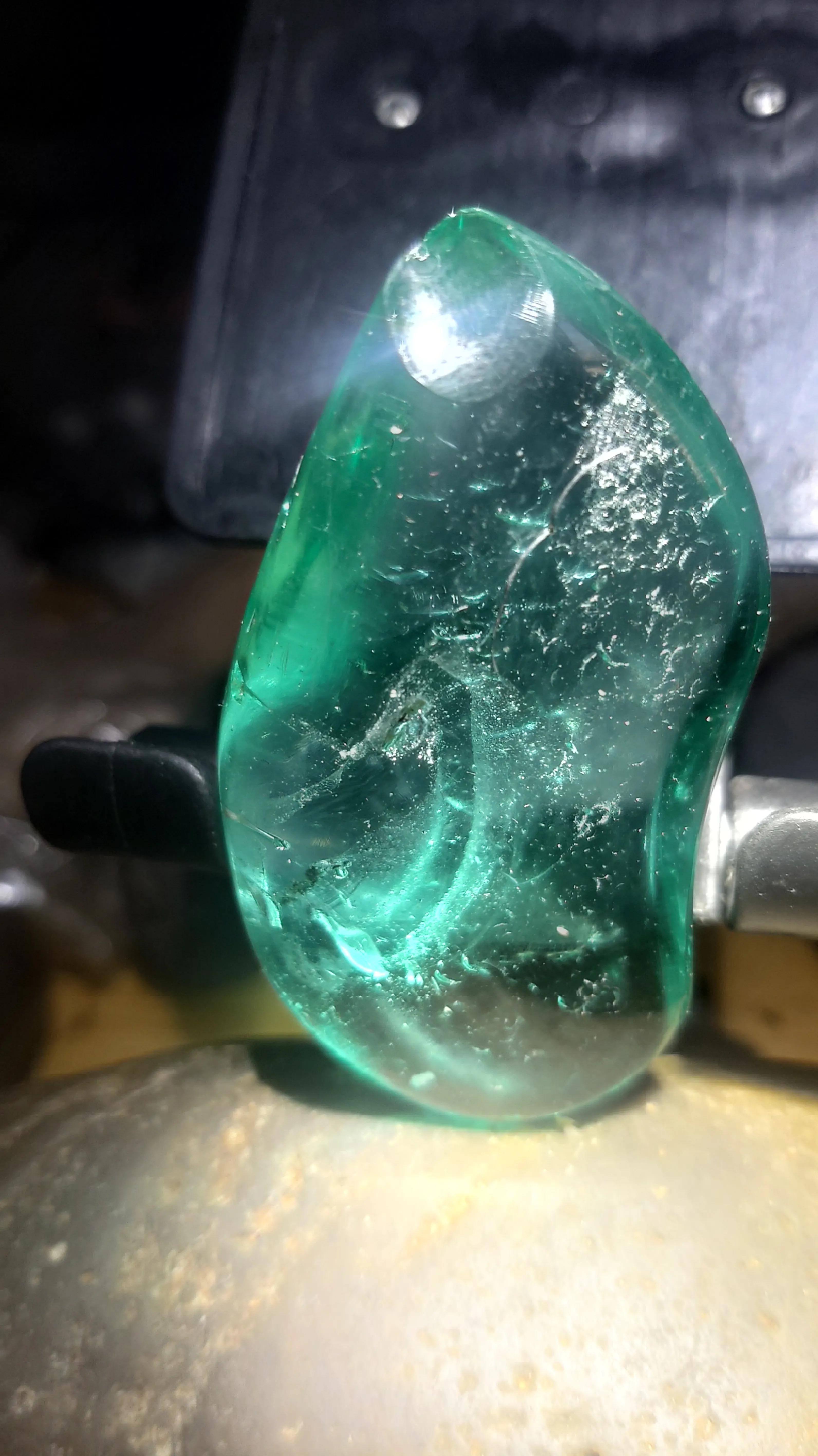 Lunar glass meteorites are magnetic - iNEWS