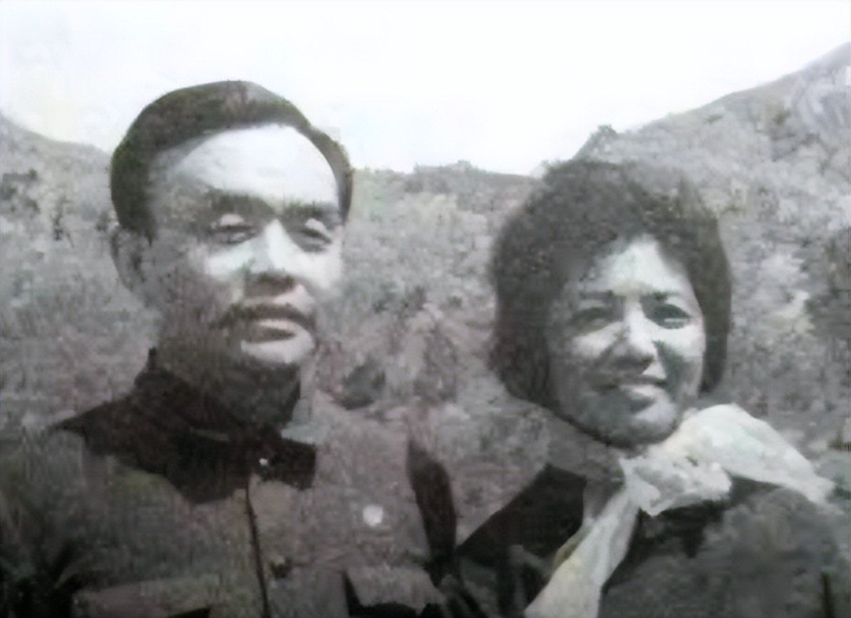 He was a confidant of Jiang Qing, who was dismissed after smashing the ...