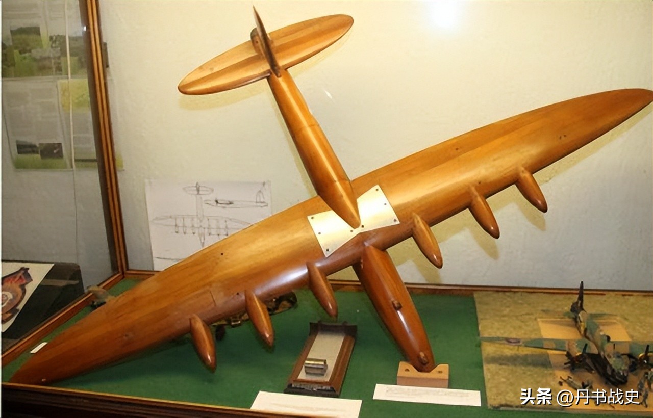 Victory bomber on the blueprint, specially mounted with large ...