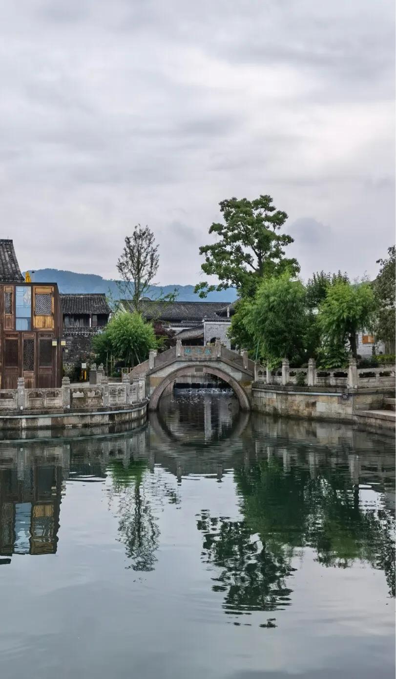 Hanling Old Street and Hanling Art Museum - iNEWS