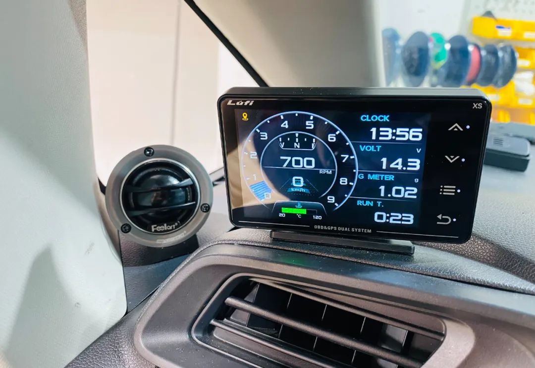 Monitor-level three-way frequency, the Honda Fit takes off directly ...