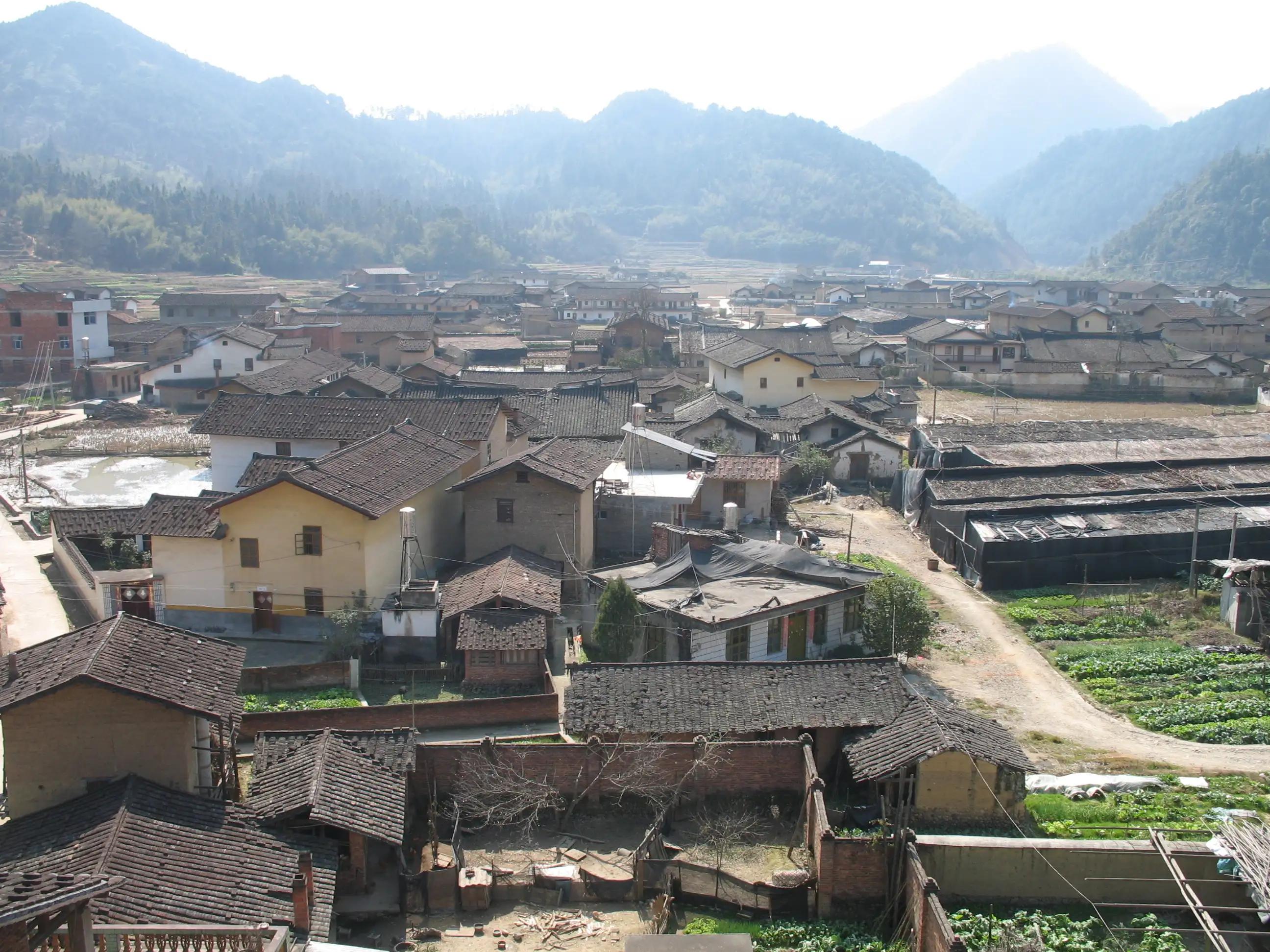 View the bridge to see the history of the famous town of Shuangyang - iNEWS
