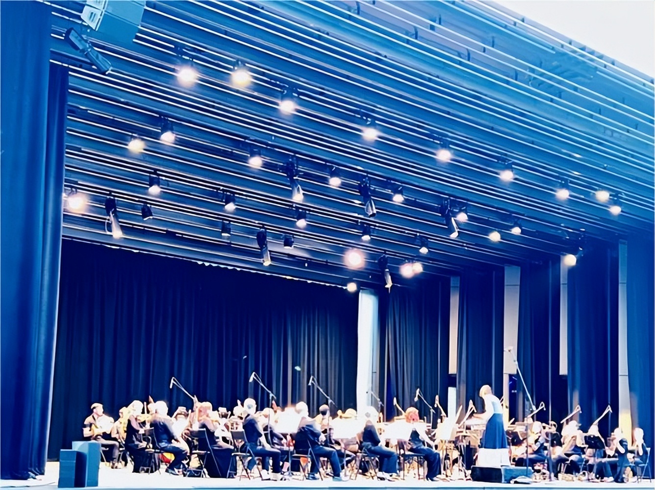 Bach's music, from spiritual bathing to emotional expression, exploring ...