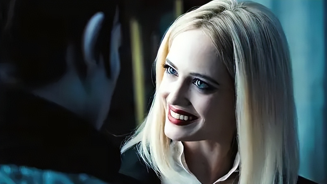 A classic of vampire love! A world intertwined with dark fantasy and ...