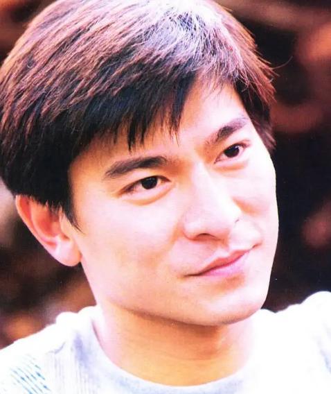 Andy Lau owes Zhu Liqian a wedding, and as for the one who owes her ...