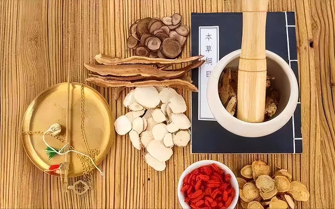 Deficiency leads to cold, and cold leads to dampness. The thousand-year ...