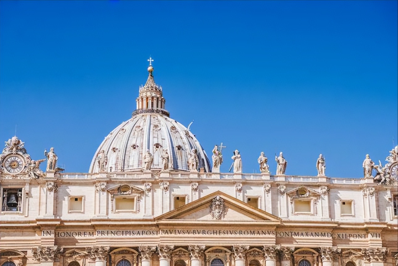 Innovation and Influence of Renaissance European Architecture - iNEWS