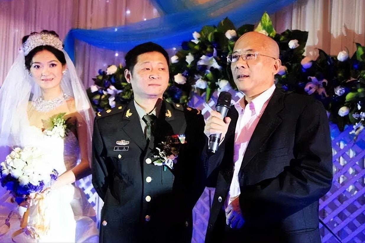 Beauty pageant champion Hu Jing: After marrying "Sandezi" Zhao Liang ...