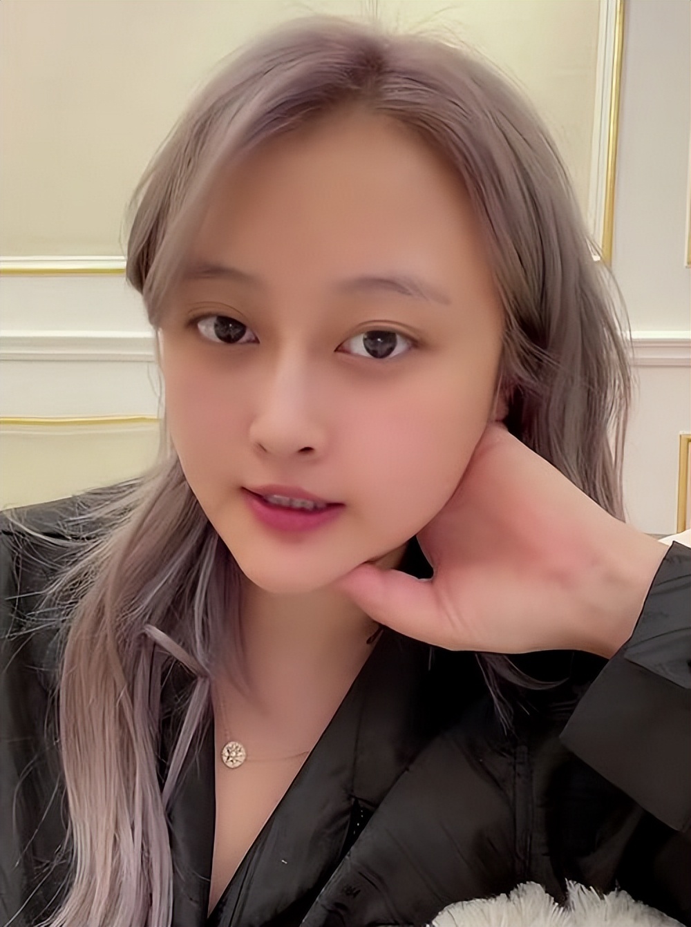 Mingyang Entertainment—Beauty Star-Sun Qiaolu - iMedia