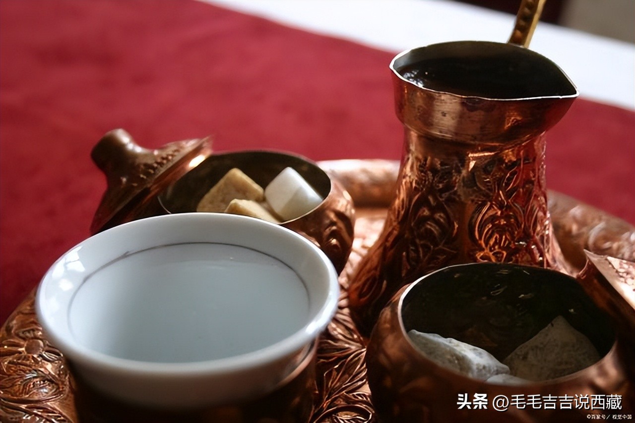 A day in Tibet starts with a bowl of "butter tea" - iNEWS