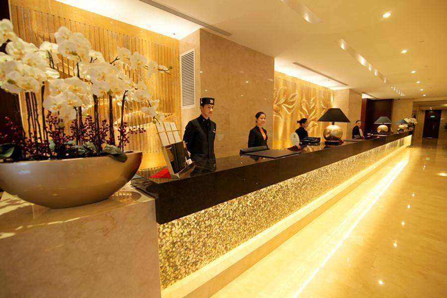 Hotel basics · hotel common concepts and formulas - iNEWS