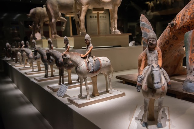 Discover the Secrets Behind History: Mysterious Lost Civilizations - iNEWS