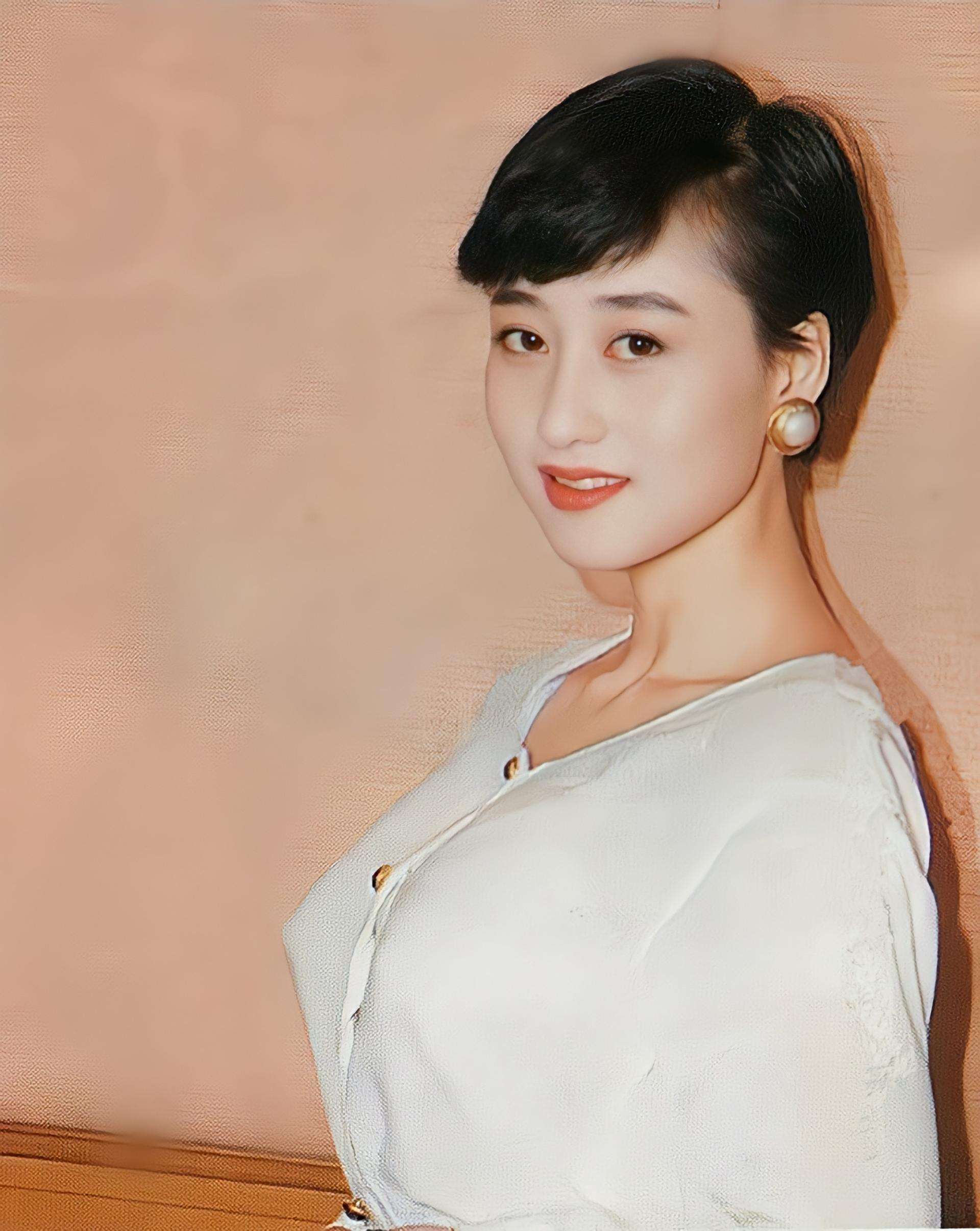 Li Zhi: After being heartbroken by Stanley Ho, she felt that marrying ...