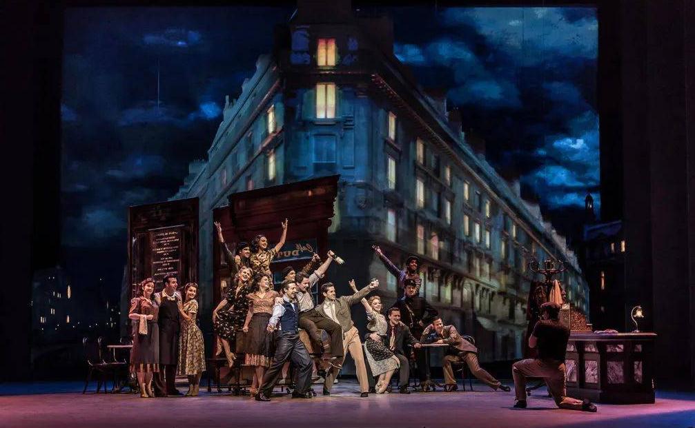 The musical "An American in Paris", the wonderful plot and performance ...