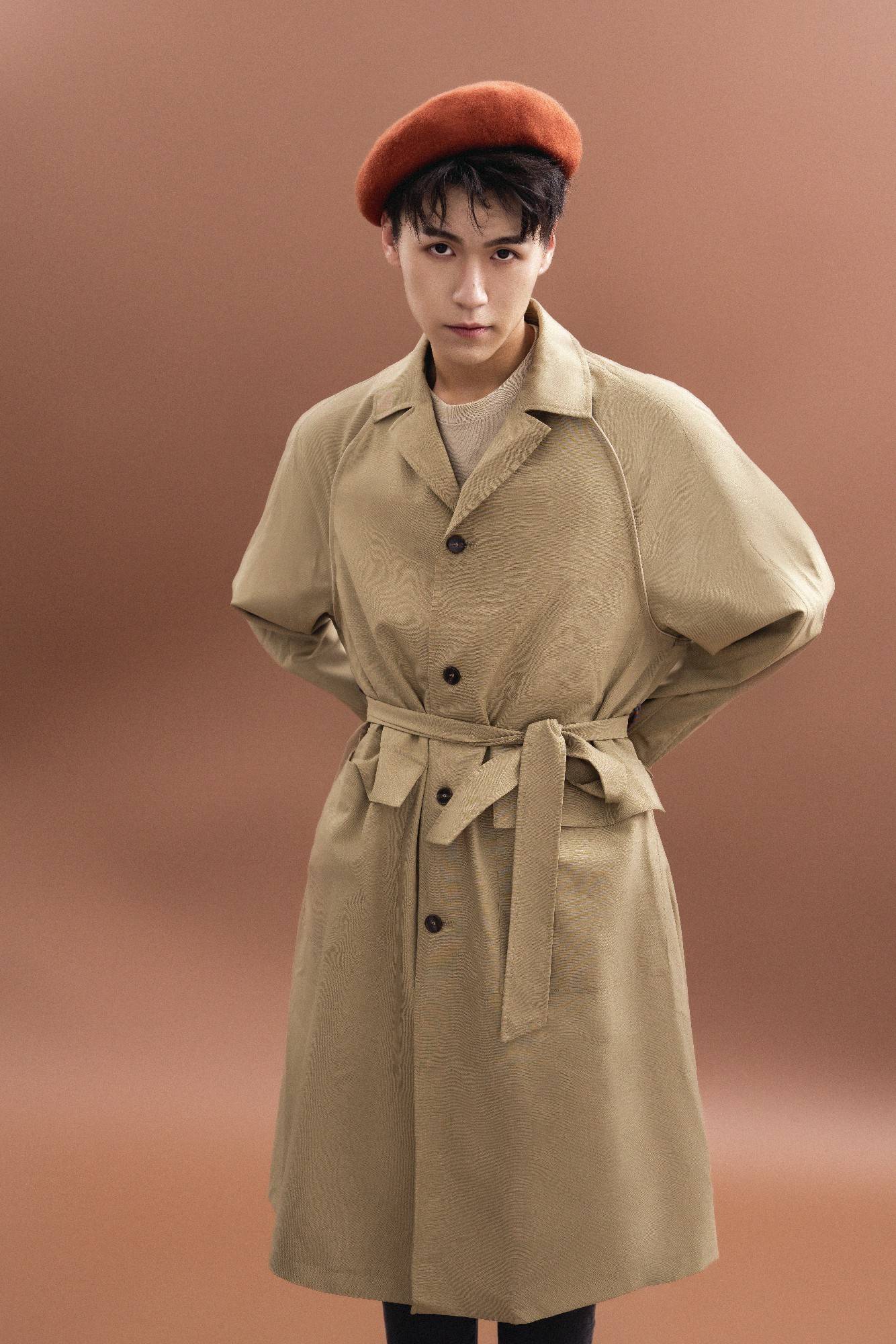 Zhao Kedi's "Sleek Beauty with Light Makeup" ends with "the king of ...